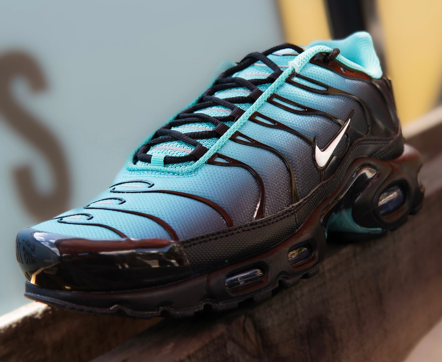 Hectic Kixs | Nike TNs, Geedup, Yeezy & Streetwear Australia